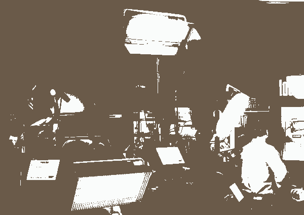 Another new fluorescent studio lighting sysem from Lowel, the Lowel ...